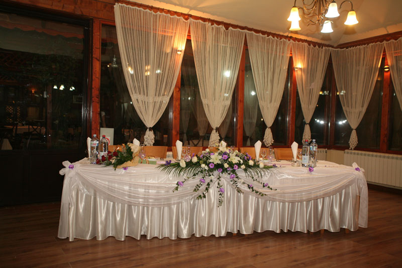 Acin Ranč| Ludi Kamen