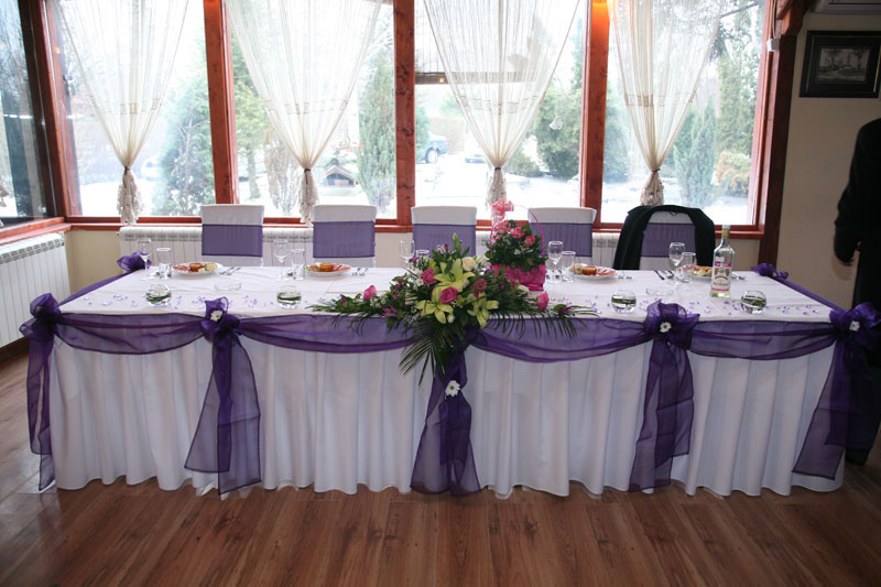 Acin Ranč| Ludi Kamen