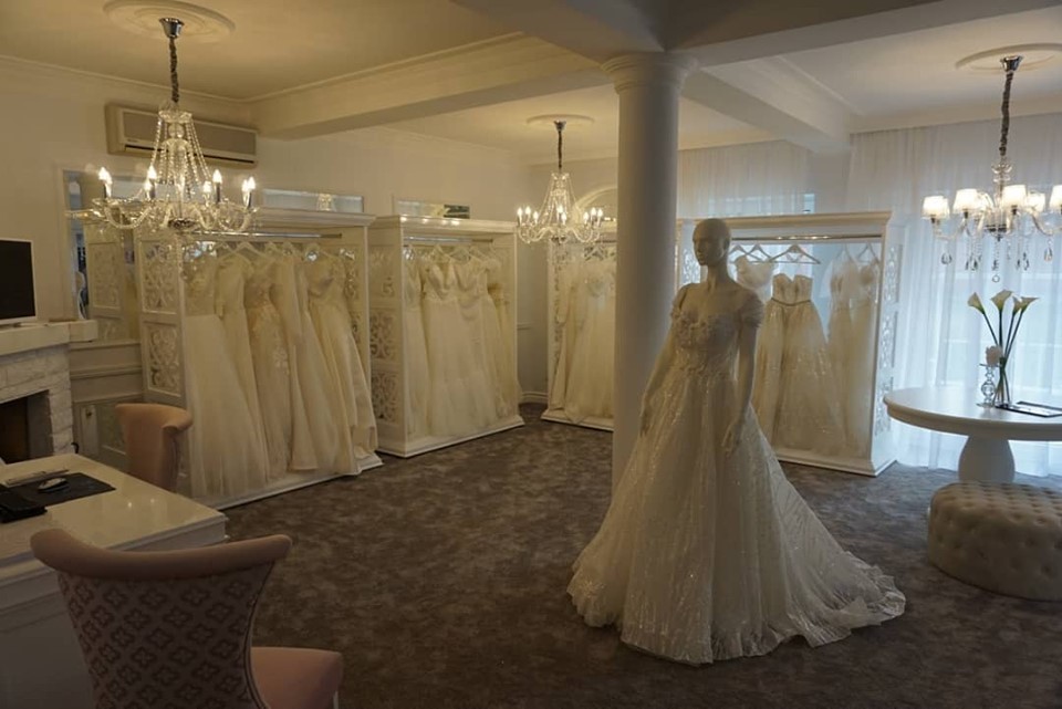 Salon venčanica Wedding villa| Ludi Kamen