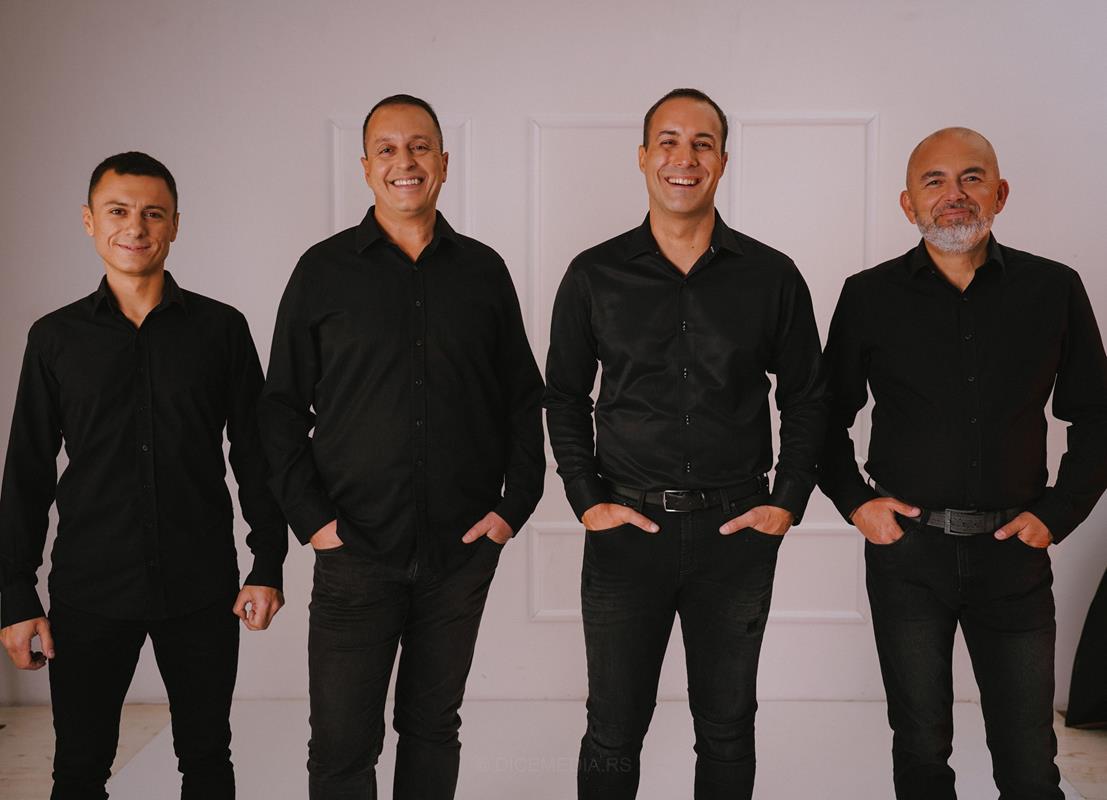 Kano band | Ludi Kamen